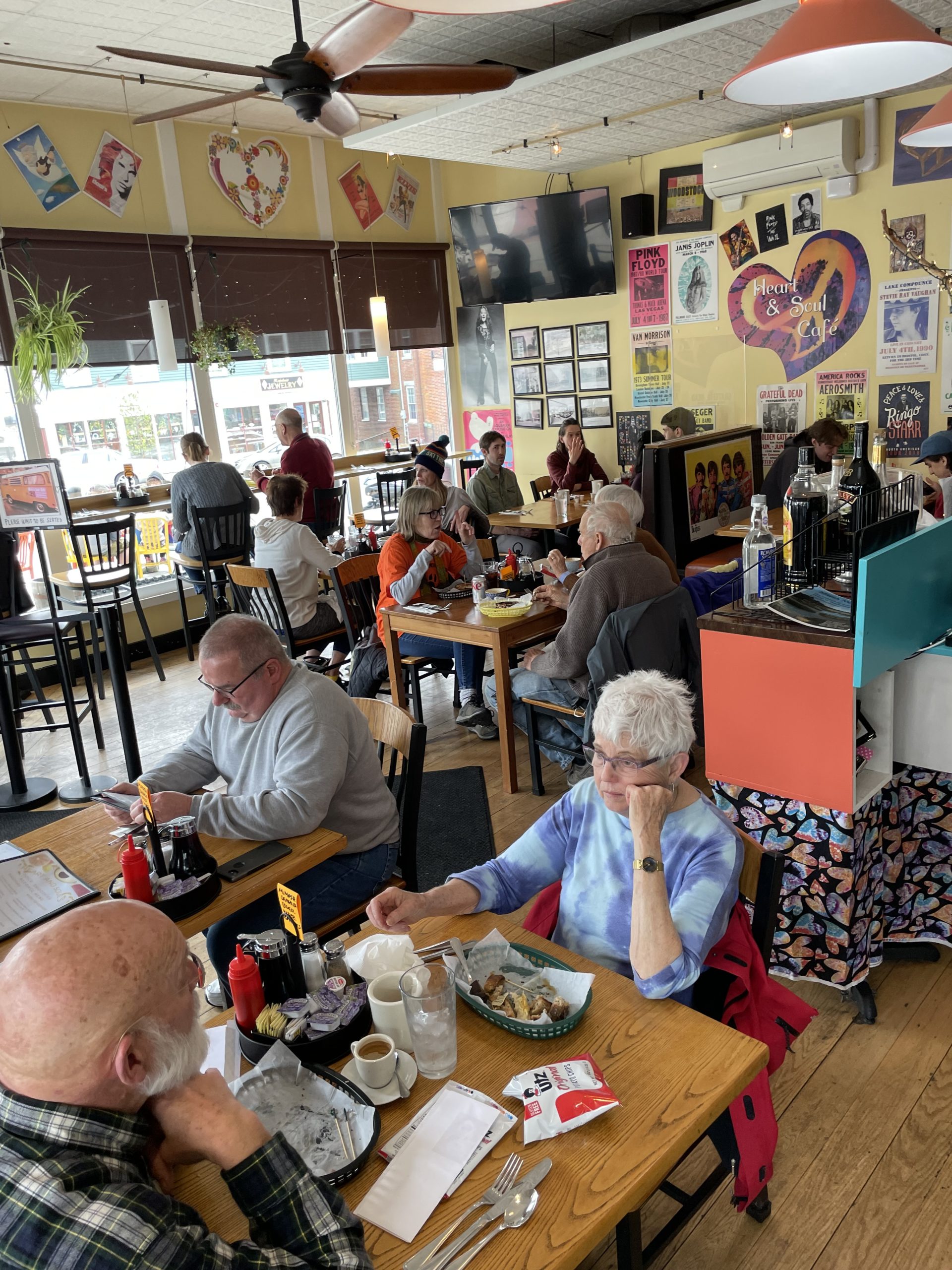 Excellent Breakfast and Lunch for Heart and Soul Café